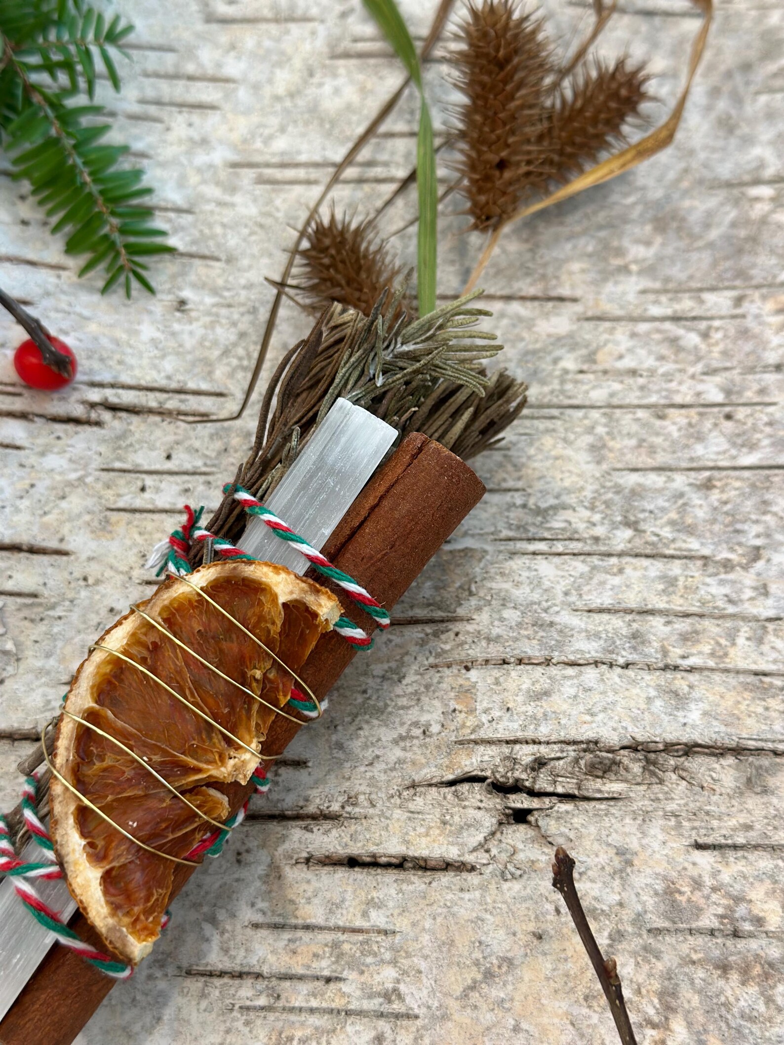 Smokeless Yule Tide Smudge Wand-handmade Altar Decor for Yule Rituals ...