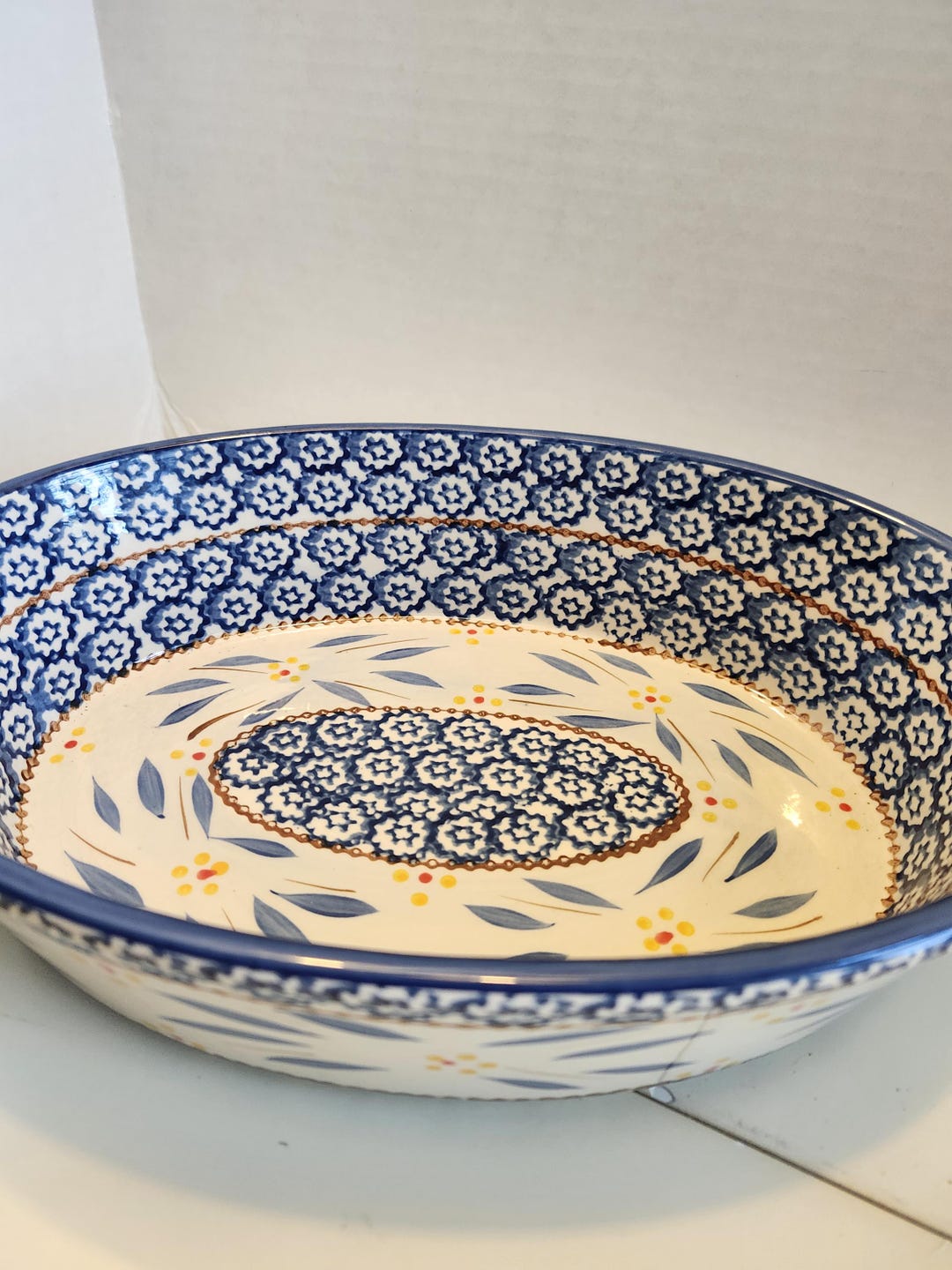 Vintage Temptations 2.5 Quart Serving Bowl. Old World Blue Design ...
