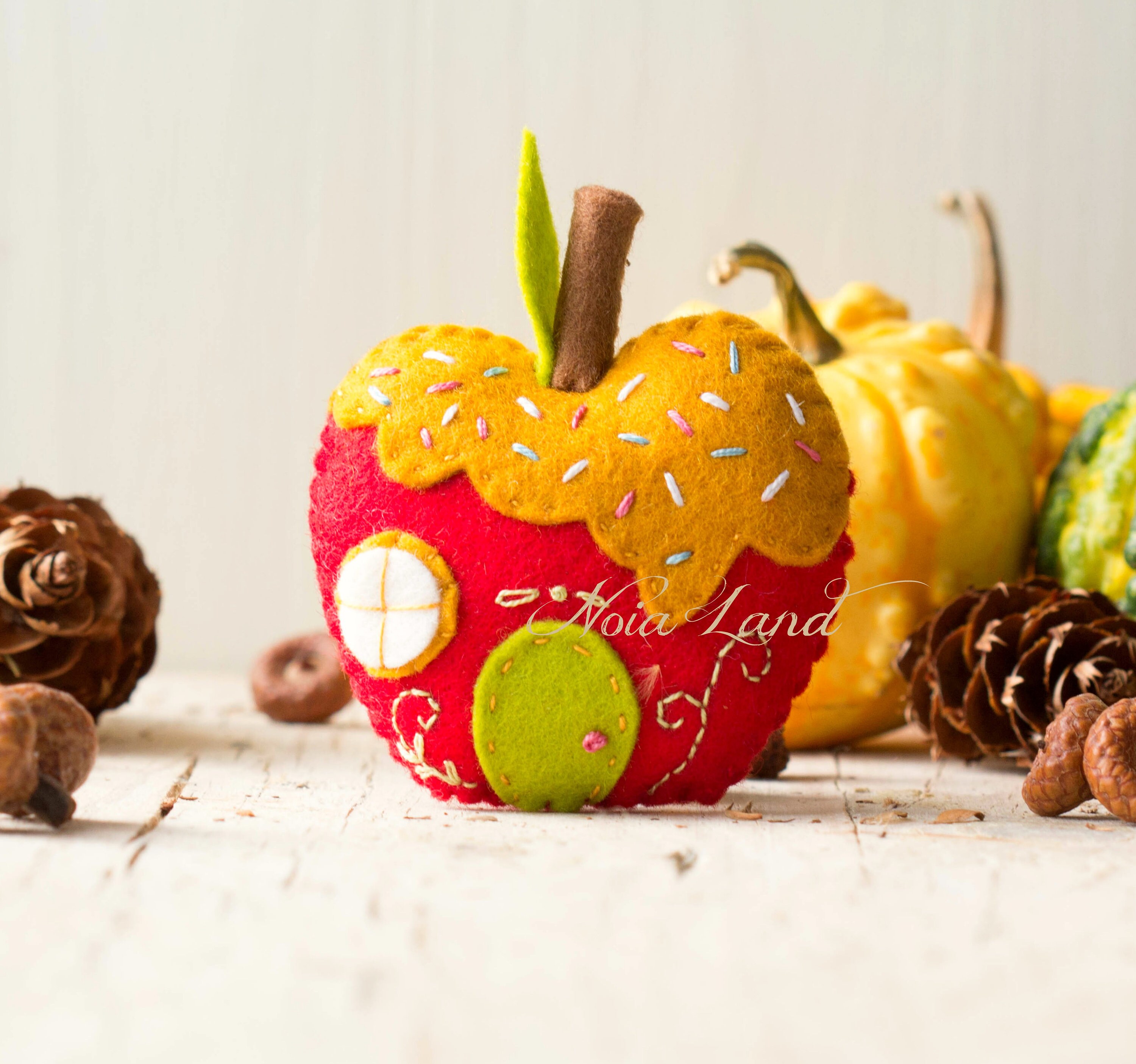 Autumn Houses Garland: Pumpkin Candy Apple Toad and Acorn - Etsy Canada