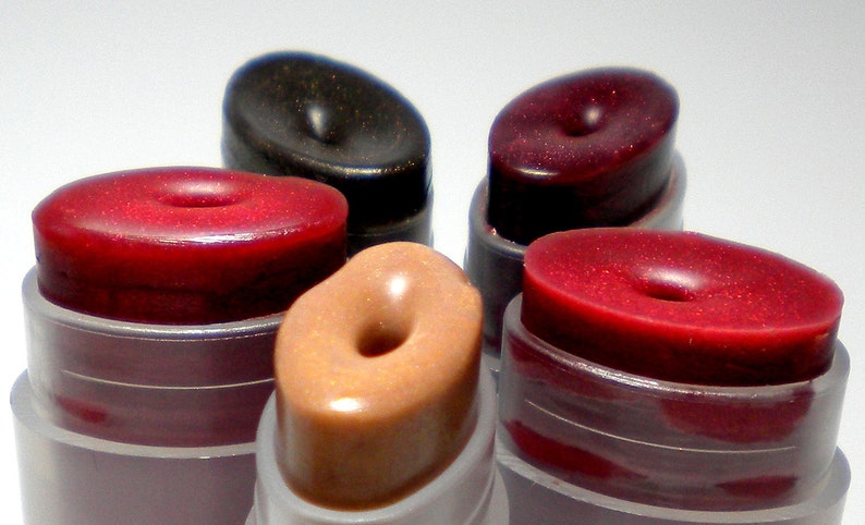 Brillo labial tono carne, tinte labial de maquillaje mineral con brillo ...