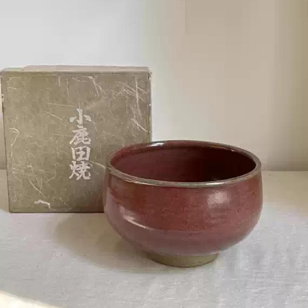 Onda-yaki Handcrafted Coarse Pottery Matcha Bowl With Cinnabar Red ...