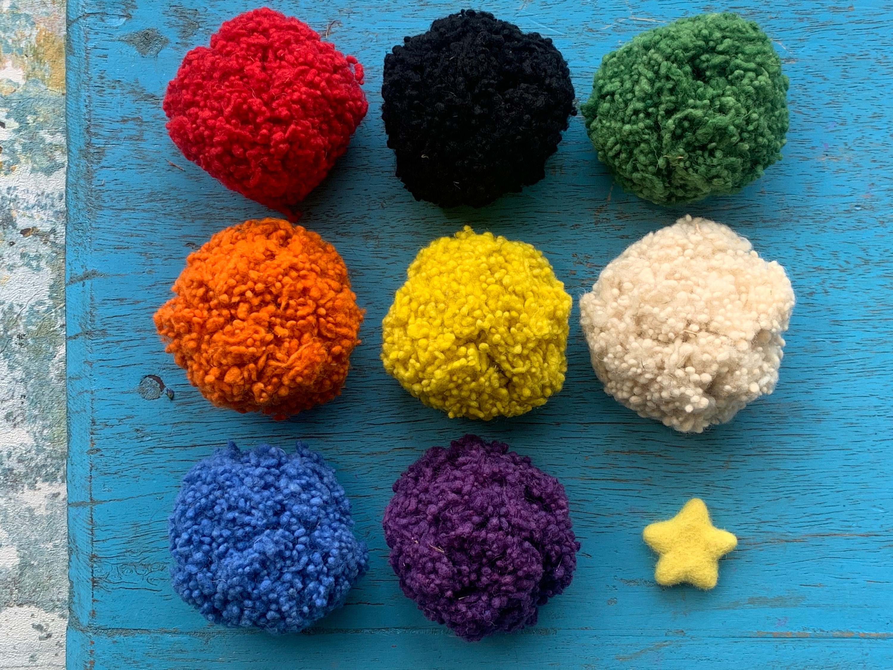 Heidifeathers Wool Nepps Mix 8 Colours - Etsy UK