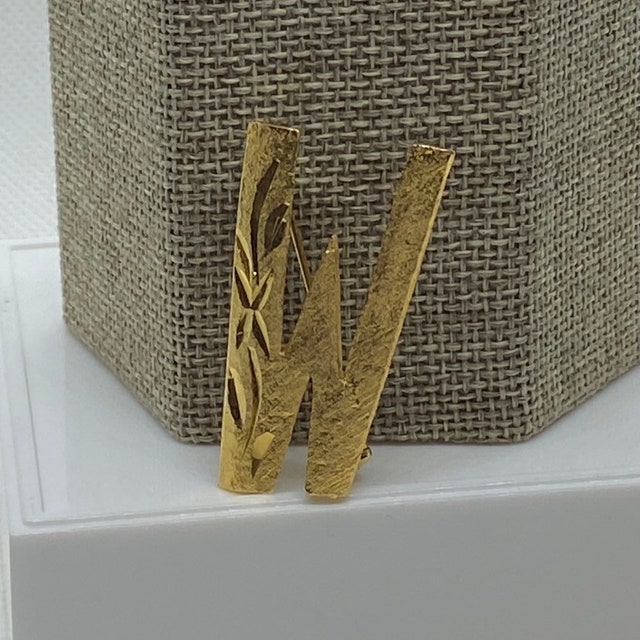 HandsomeVintageWoman - Etsy