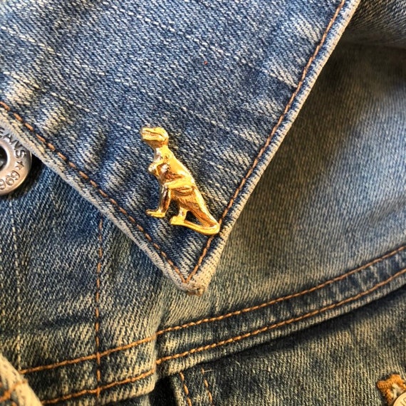 T Rex Pin, Tyrannosaurus rex pin, T Rex scatter pin - Gem