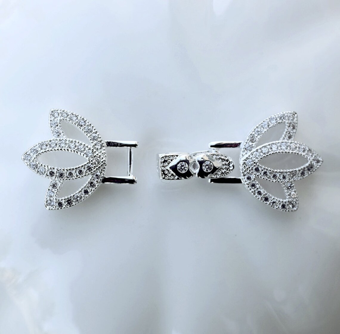 Top Quality Cubic Zirconia Clasp Multi Strand Tab White Gold Plated ...