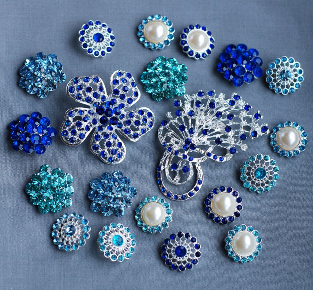 20 Blue Rhinestone Button Brooch Assorted Pearl Crystal Brooch Bouquet ...