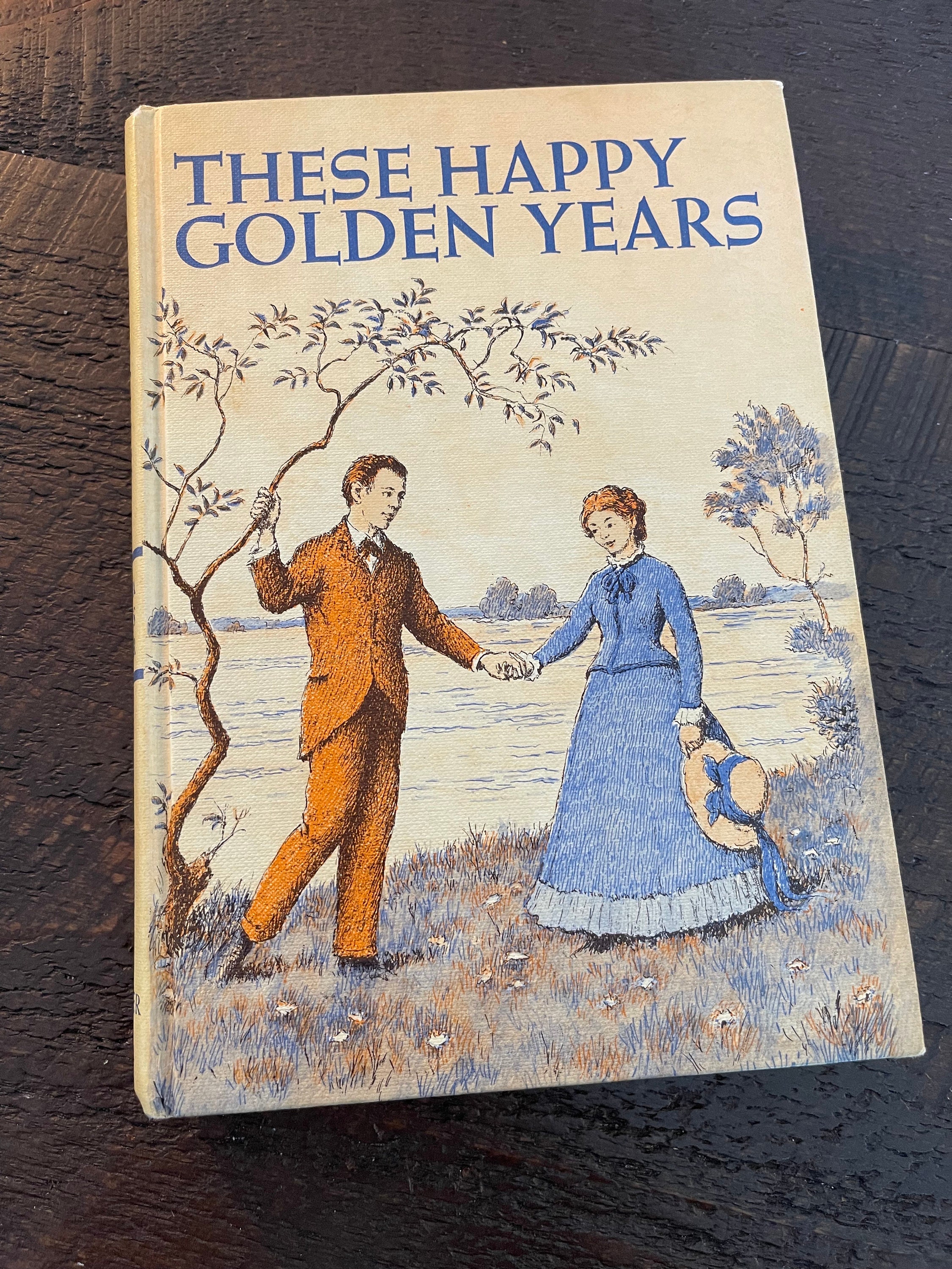 These Happy Golden Years Old Library Book Page Upcycled Star Ornament ...