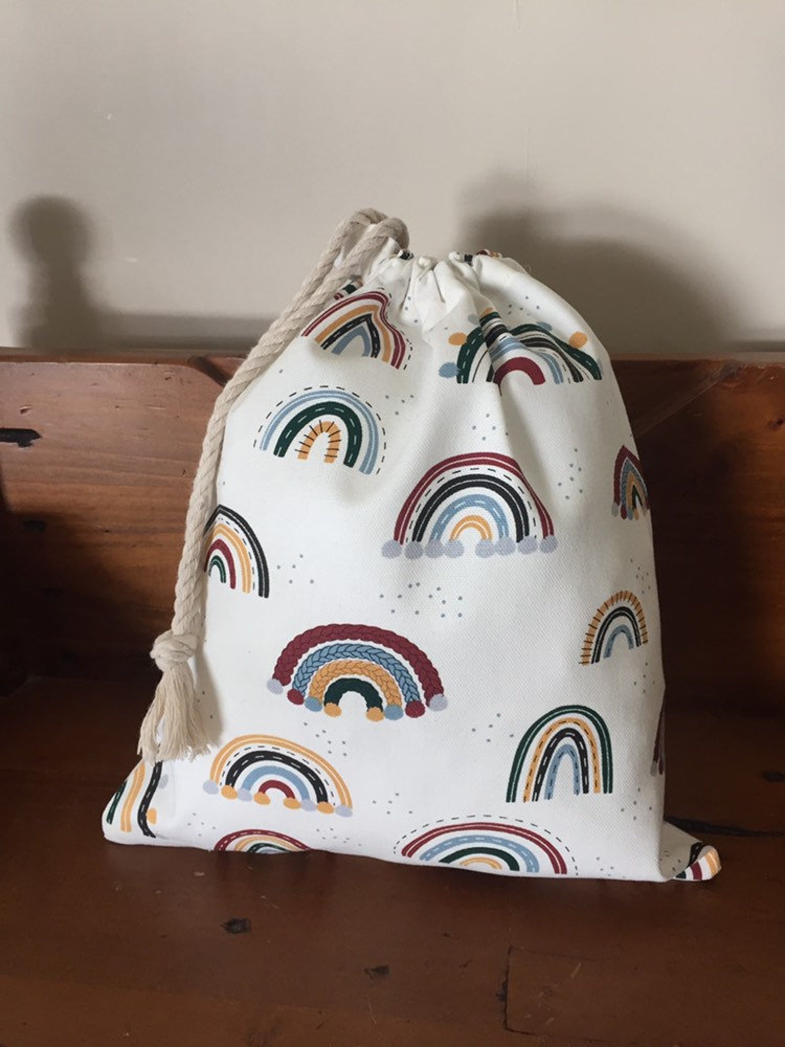 Small Rainbow Drawstring Bag, Reusable Gift Bags for Kids, Makeup ...