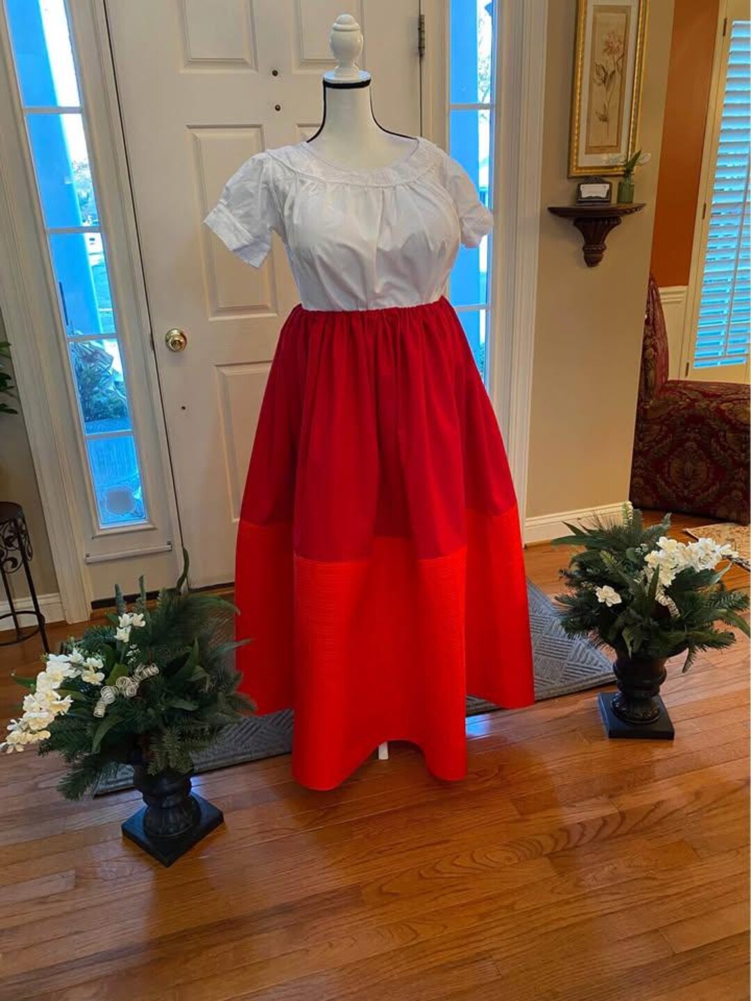 Red Petticoat Featuring Tuck-pleated Panel - Etsy