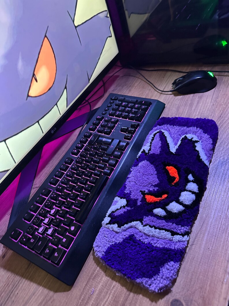 Gengar Keyboard Tufted Design Rug , Handmade Fluffy , Keyboard Rug ...
