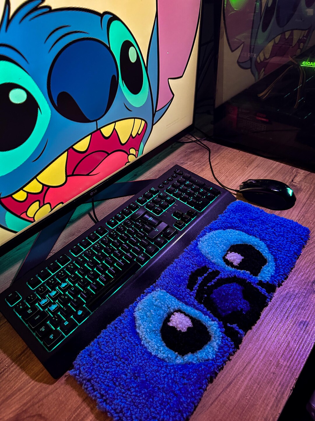 Stitch Keyboard Tufted Design Rug , Handmade Fluffy , Keyboard Rug ...