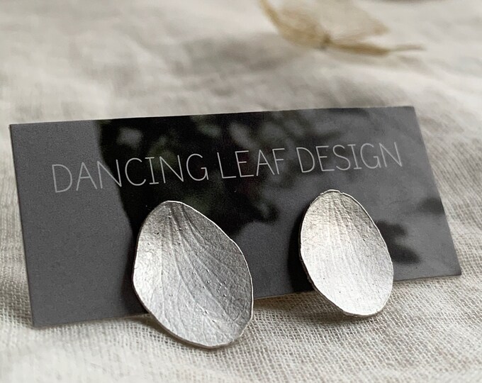 Dancing Leaf Design by dancingleafdesign on Etsy
