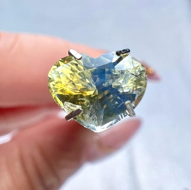 1.82ct- Natural Bi-color (parti) Sapphire – Madagascar Origin, Heart ...
