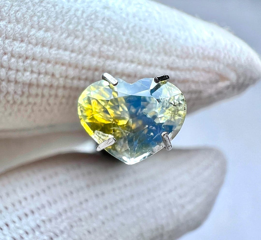 1.82ct- Natural Bi-color (parti) Sapphire – Madagascar Origin, Heart ...
