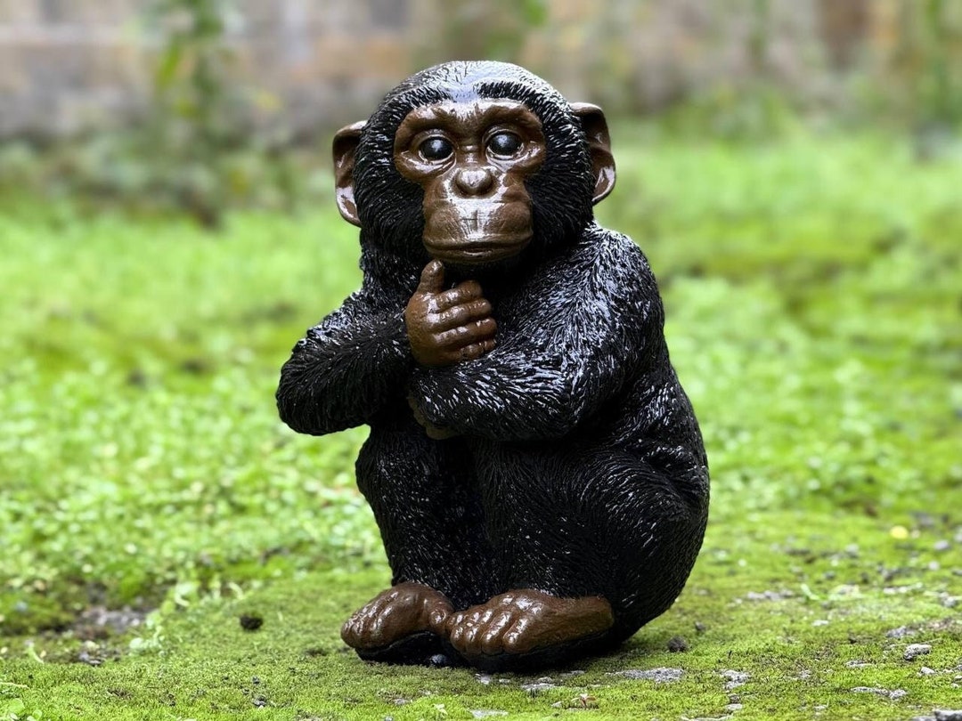 Realistic сoncrete Chimpanzee Statue Concrete Monkey Garden Sculpture ...