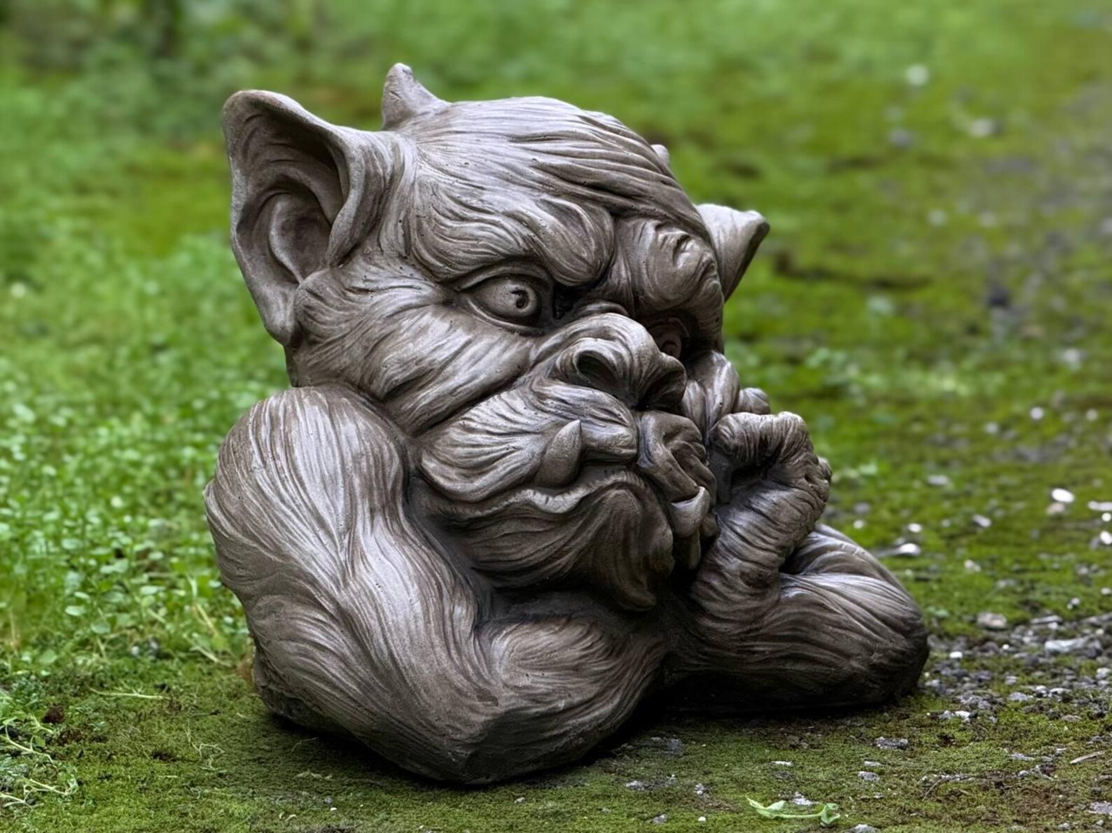Hard Face Gargoyle Decor Cement Demon Figurine Outdoor Bust Monster ...