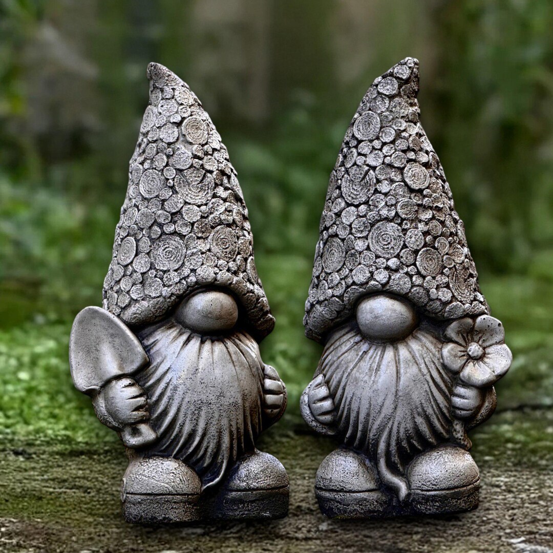 Stone Couple Gnome Sculpture Concrete Nordic Gnomes Statue Outdoor Pair ...