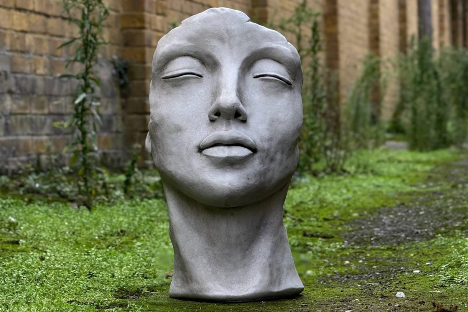 Massive Abstract Face Sculpture Modern Minimalist Head Statue Cement ...