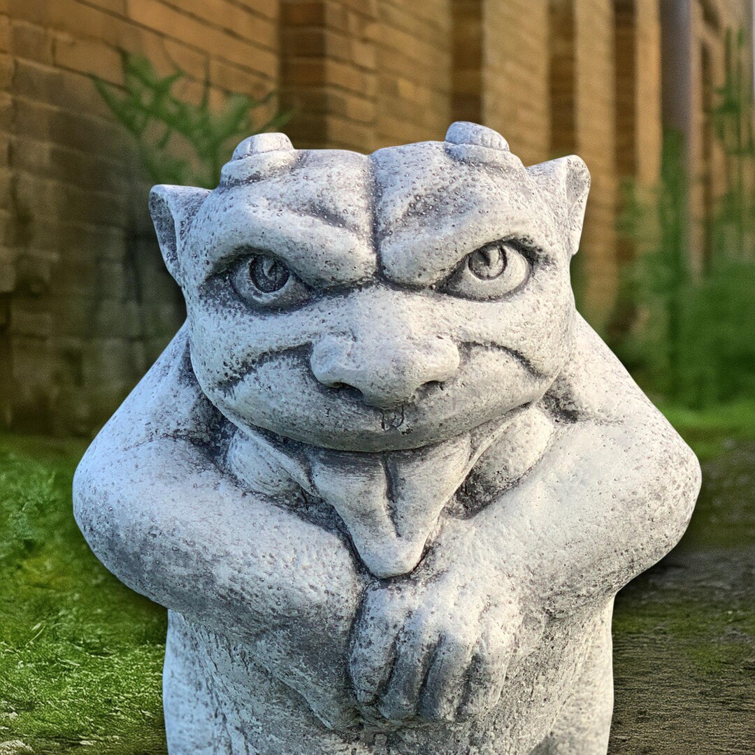 Massive Monster Statue Concrete Demon Figurine Outdoor Monster Ornament ...