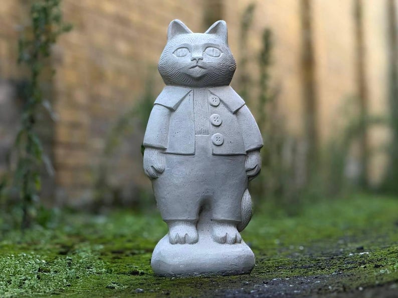 Elegant Cat Statue Concrete Kitten Decoration Cement Memorial Cat ...