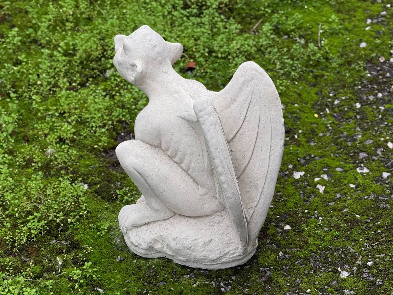 Concrete Gargoyle Statue Gothic Garden Decor Cement Gargoyle Sculpture ...