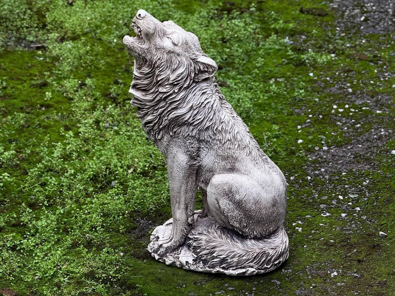 Large Howling Wolf Statue Cement Wolf Figurine Outdoor Cement Wolf ...