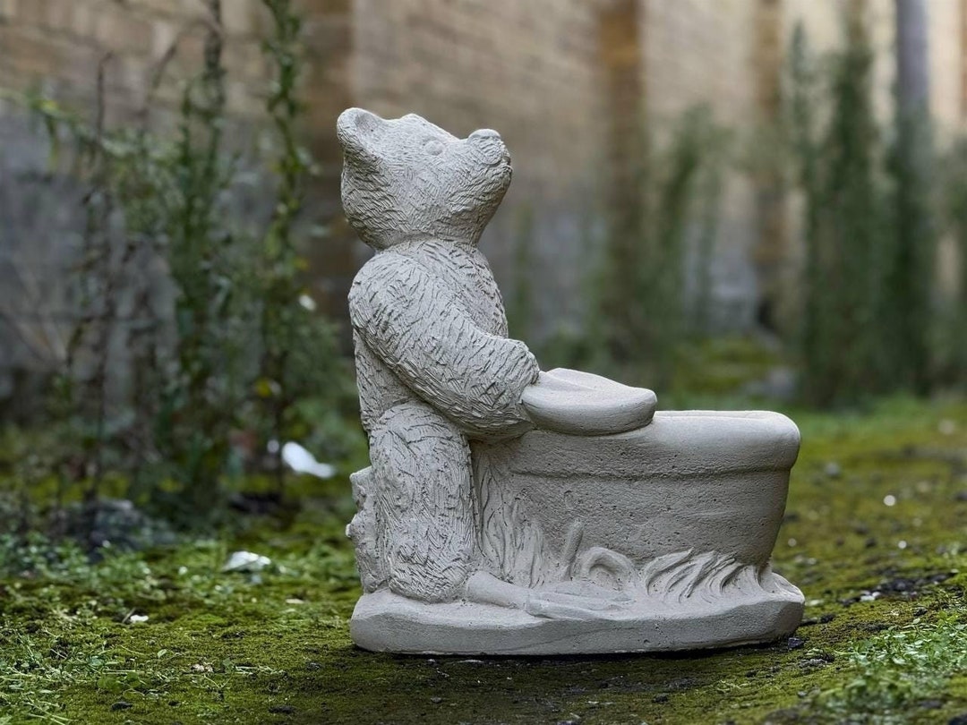 Concrete Bear Bird Bath Figurine Animal Garden and Home Decoration ...
