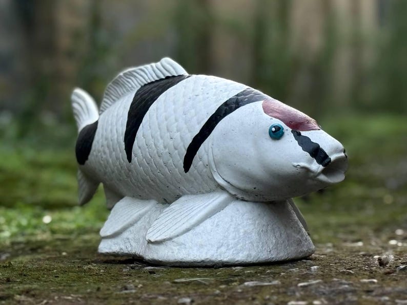 Concrete Koi Fish Statue Garden Pond Decoration Cement Fish Sculpture ...
