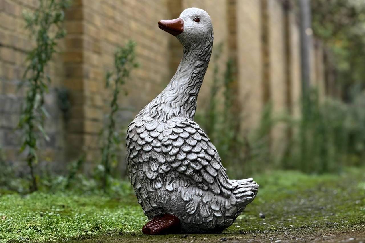 Outdoor Goose Figurine Stone Sitting Goose Decor Concrete Duck Figurine ...