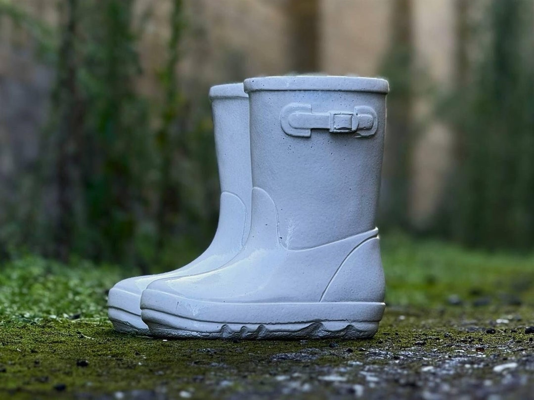 Concrete Rain Boots Planter Figurine Unique Garden Flower Pot Decor ...