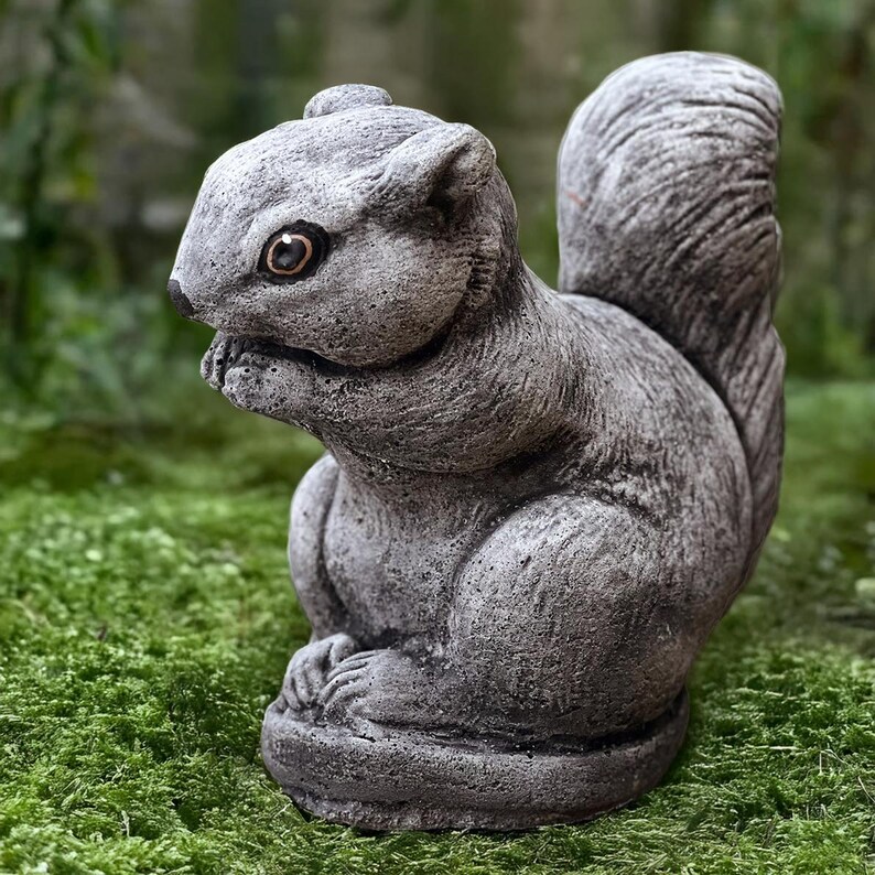 Outdoor Squirrel Statue Concrete Woodland Squirrel With Pinecone ...