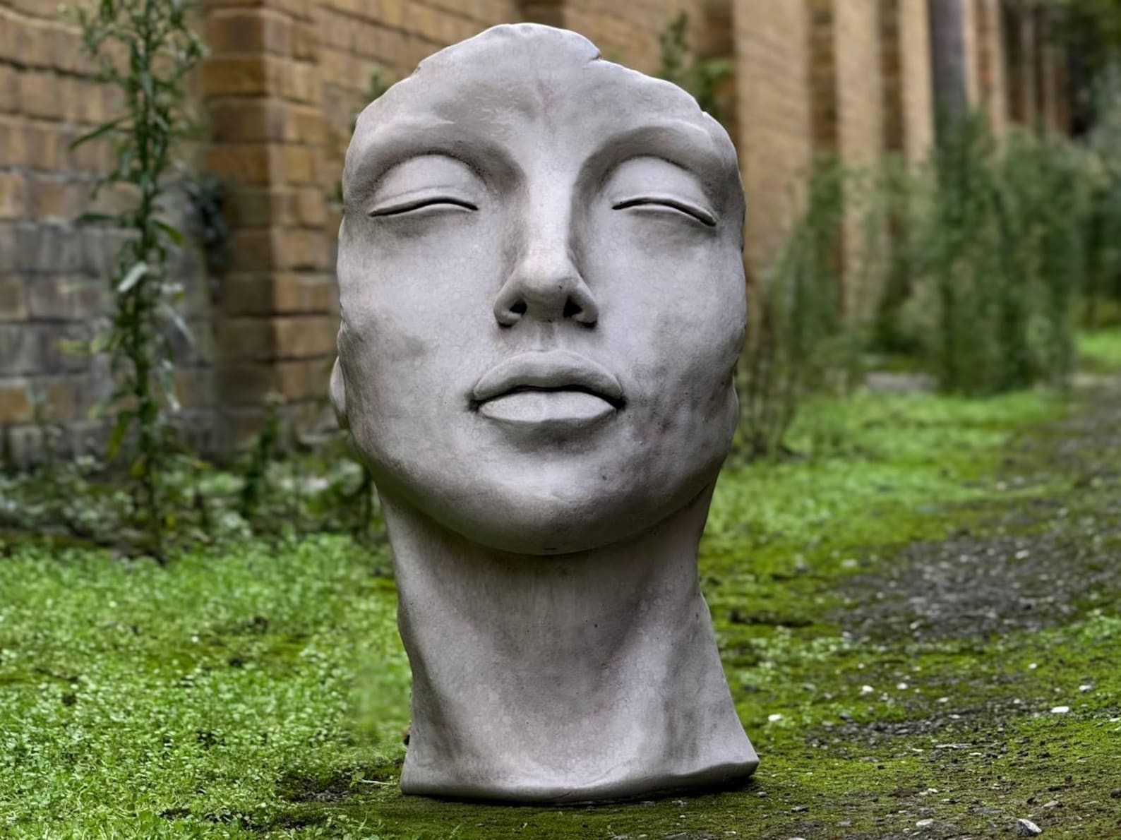 Massive Abstract Face Sculpture Modern Minimalist Head Statue Cement ...