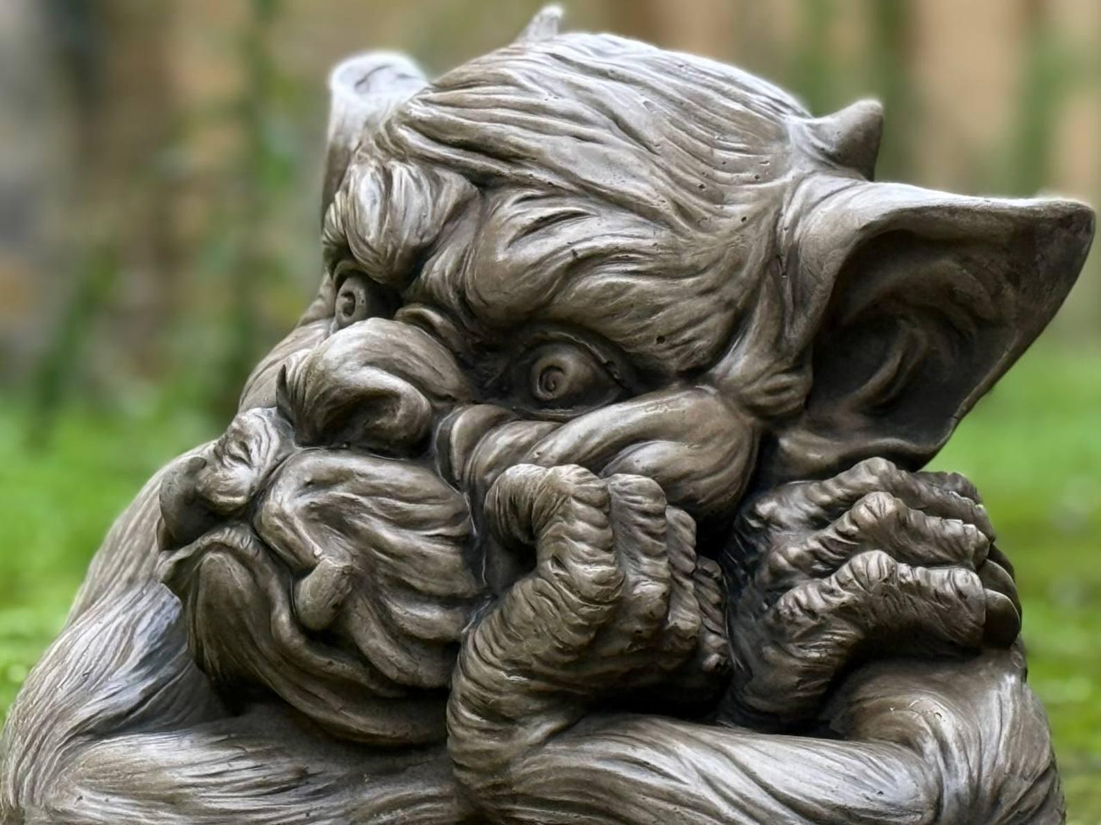 Hard Face Gargoyle Decor Cement Demon Figurine Outdoor Bust Monster ...