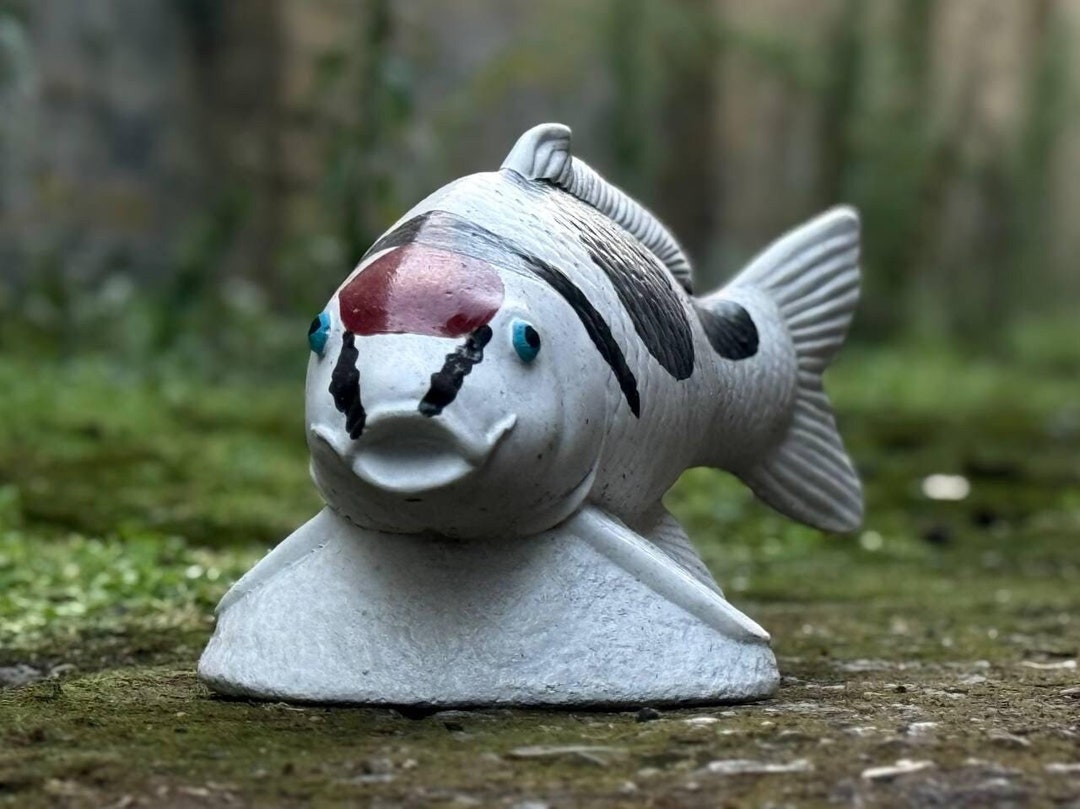 Concrete Koi Fish Statue Garden Pond Decoration Cement Fish Sculpture ...