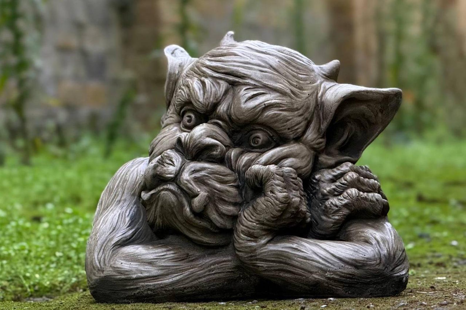 Hard Face Gargoyle Decor Cement Demon Figurine Outdoor Bust Monster ...