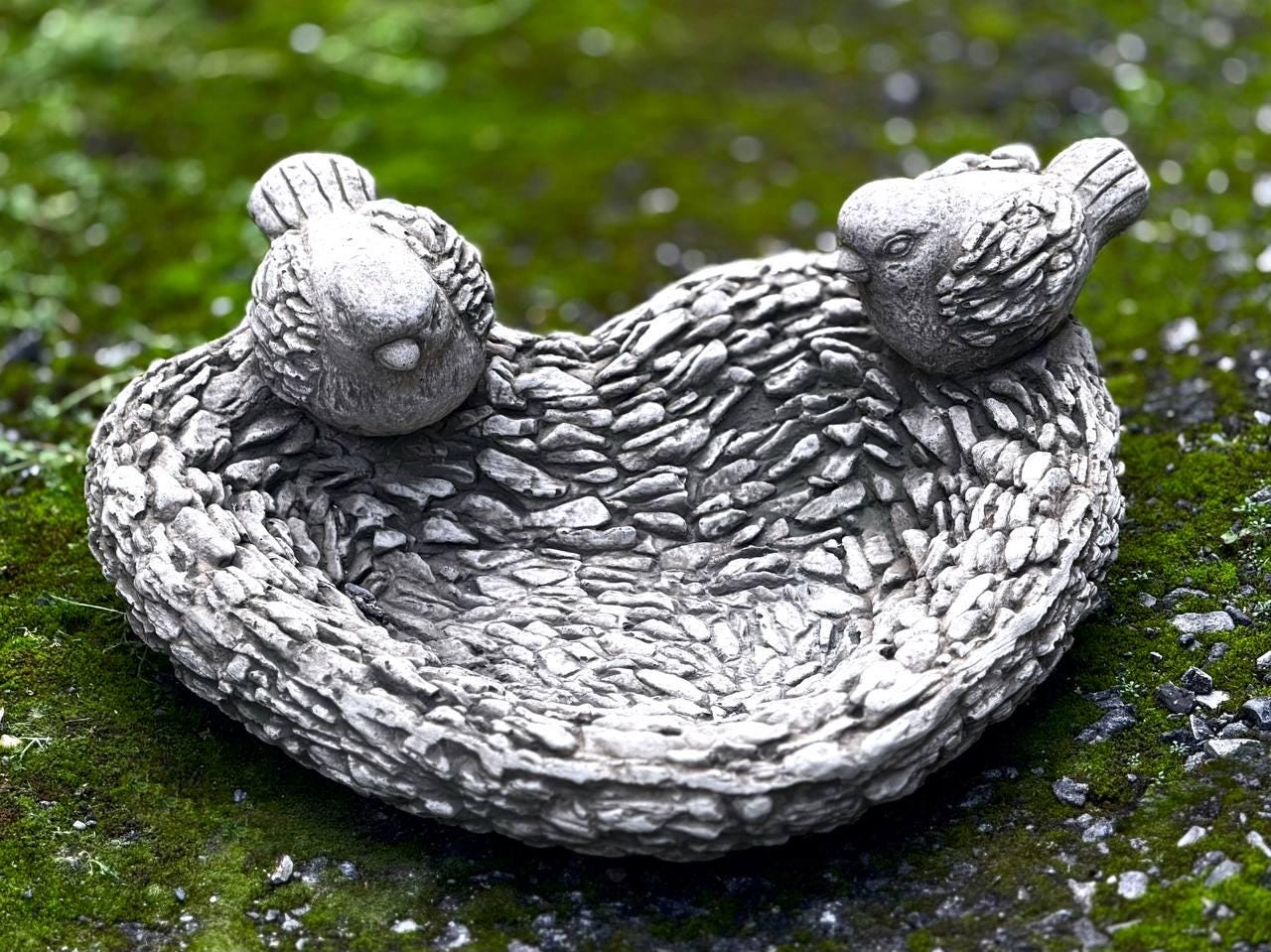 Outdoor Bird Bath Bowl Sculpture Stone Nest With Birds Sculpture Cement ...