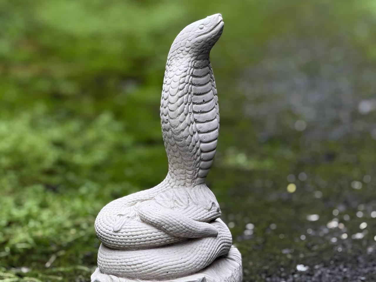 Concrete King Cobra Statue Stone Garden and Home Decoration Cement ...
