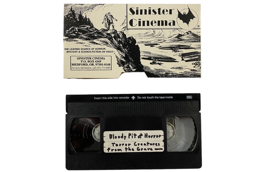 Bloody Pit of Horror 1965 Terror Creatures From the Grave 1965 Drive-in DOUBLE FEATURE 59 ...