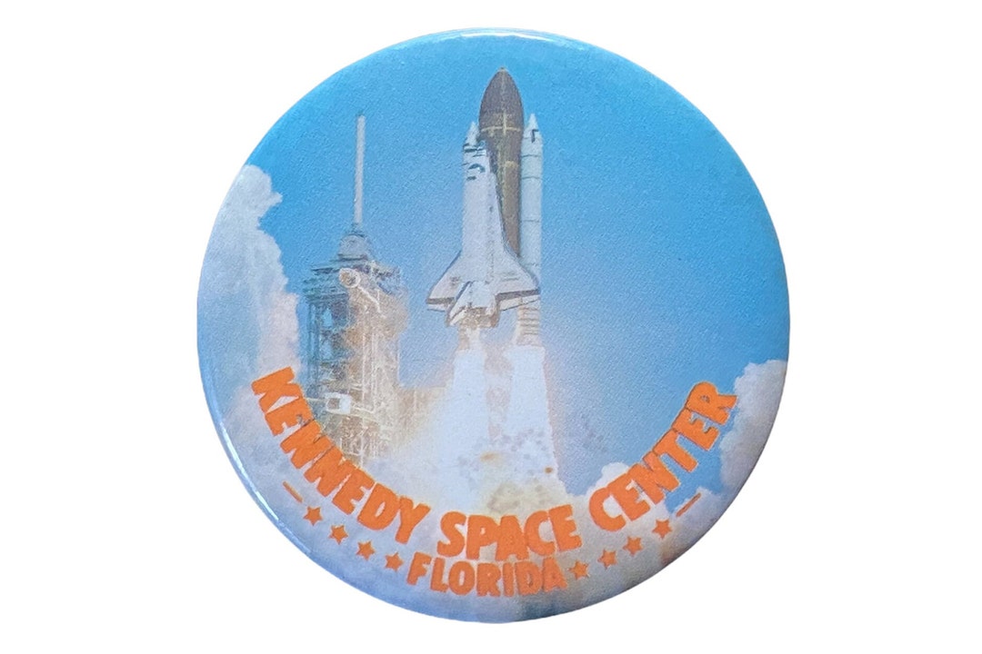 Kennedy Space Center Pinback - Space Shuttle Pin - Vintage 1980's ...
