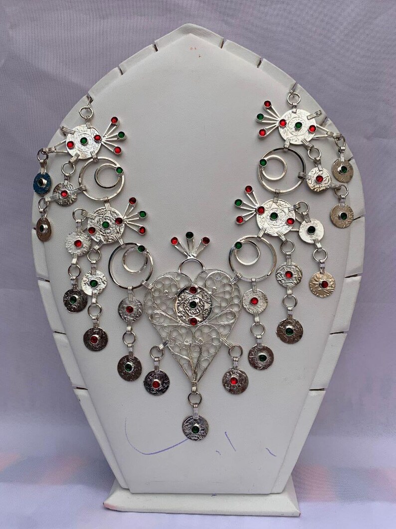 The Traditional Moroccan Berber Costume Consisting of a Crown, Necklace ...