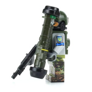 Battle Brick Ukrainian Anti-tank Soldier Made With Real LEGO ...