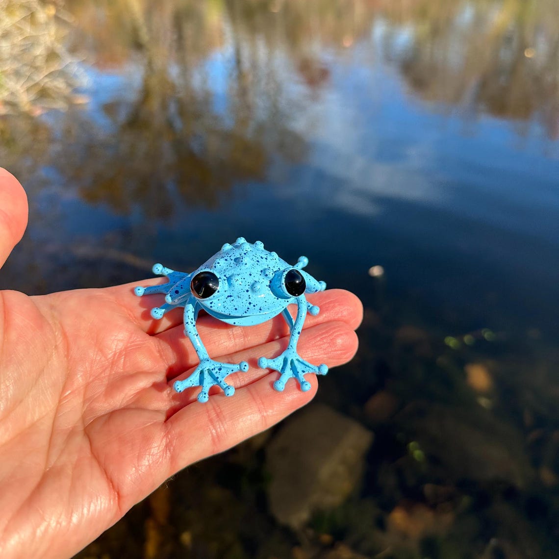Colorful Metal Frog Figurine, Metal Sculpture Art Potted Plant ...