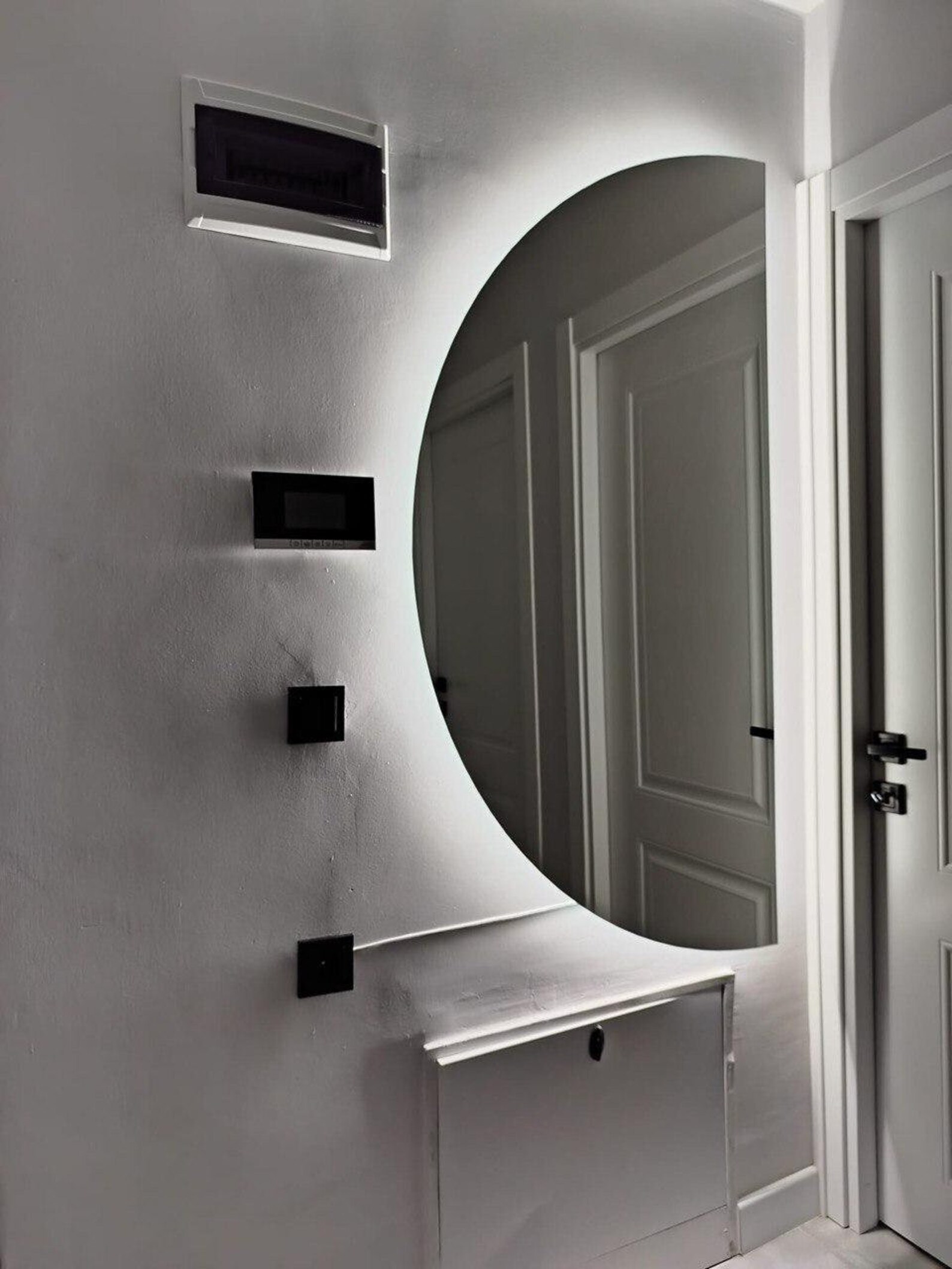 Bathroom LED Mirror - Half Round Led Mirror - Semi Circle Led ...