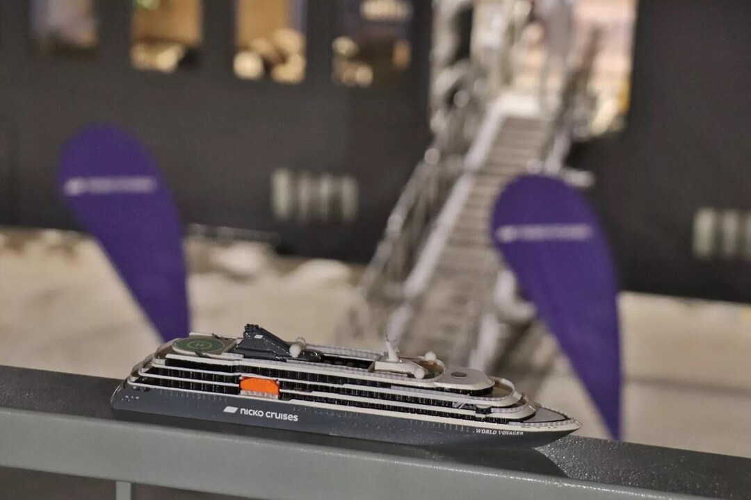 Rare Nicko Cruises World Voyager Cruise Ship Model 1:420 / 30 CM - Etsy