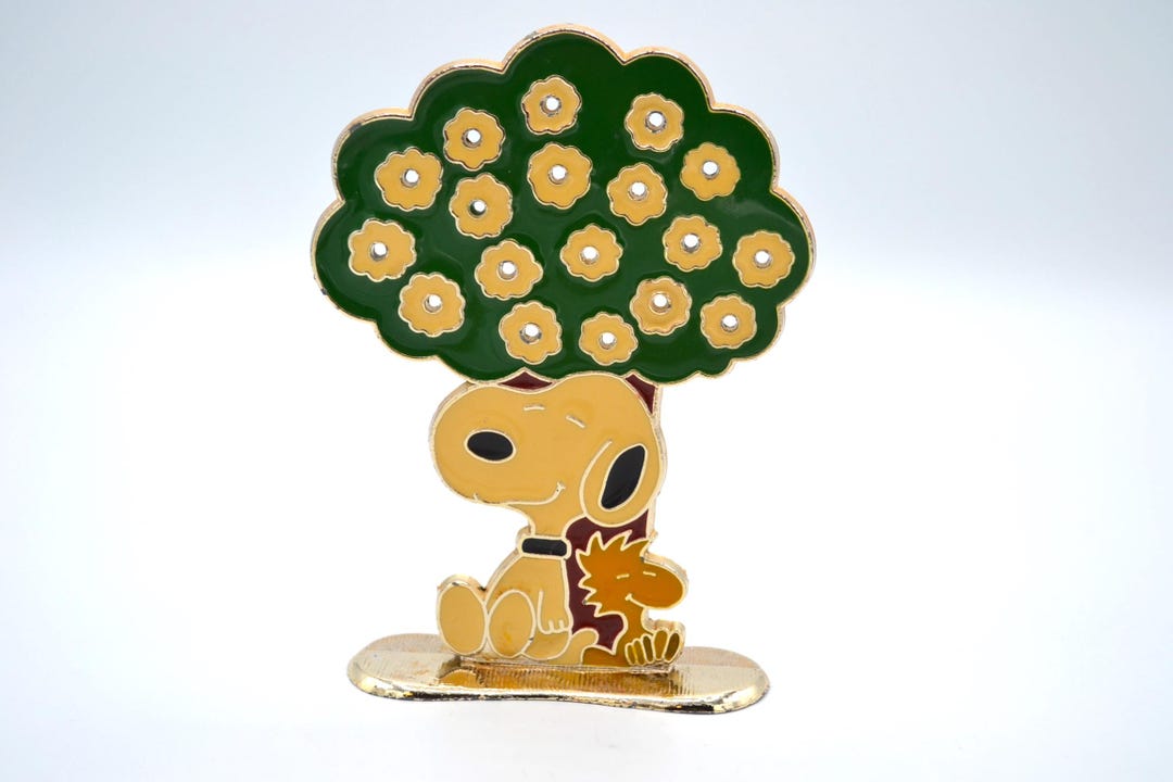 Vintage Jewelry Earring Holder Stand Enameled Metal Snoopy and ...