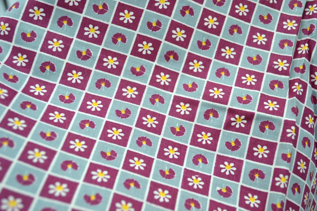 Vintage Fabric - 1950s Small Grey Blue and Red Floral Check - 34 3/4 ...