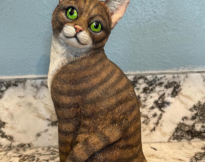 Vintage Danbury Mint Tabby Cat Statue “purrfect Portrait” (1980’s) - Etsy