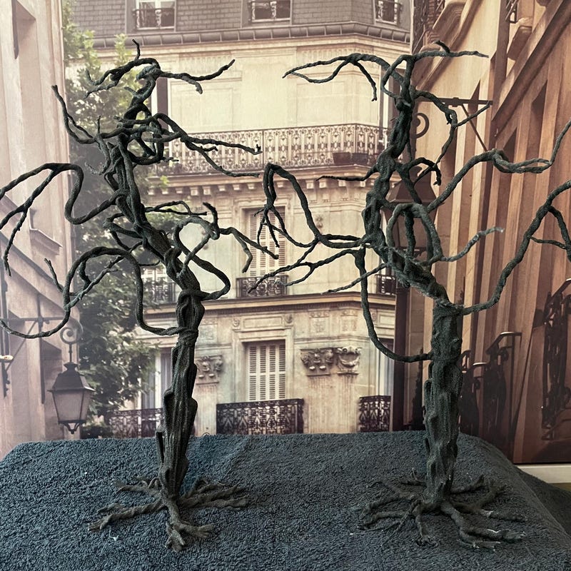 Spooky Tree - Etsy