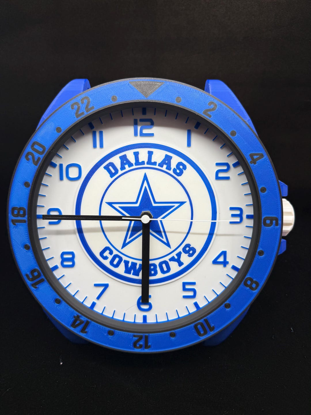 Small Cowboys NFL Desk Clock – Football Wall Clock – Dallas Cowboys ...