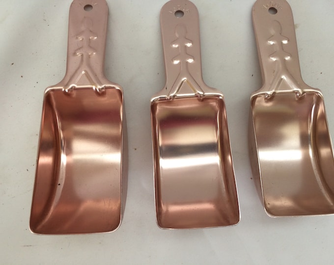 Vintage Colored Aluminum Measuring Cup Set / Colored Tall Cups - Etsy